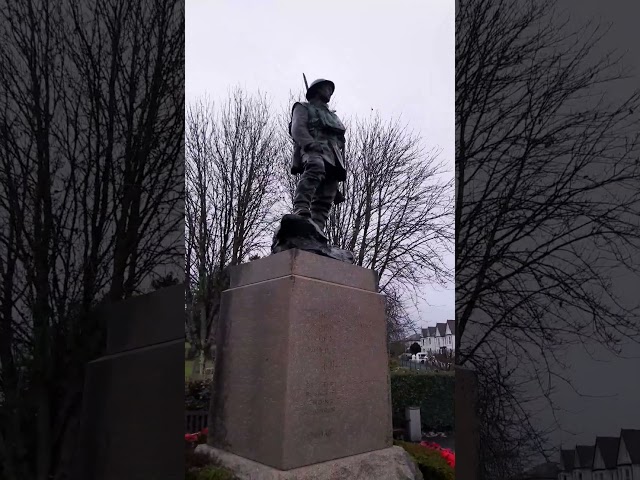 Remembrance statue Lampeter – iTV.ie