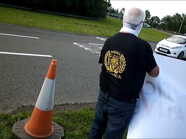 Cardiff motorway banner drop – iTV.ie