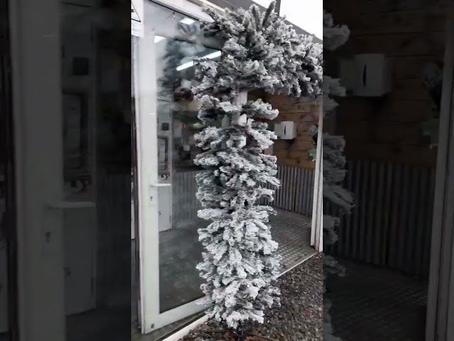 Fresh Milk straight from the Farmer in Llanelli. Beynons Farm. Junction ...